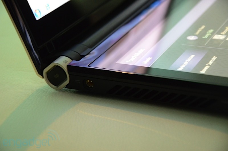 Acer Iconia 14-Zoll Dual-Screen Notebook